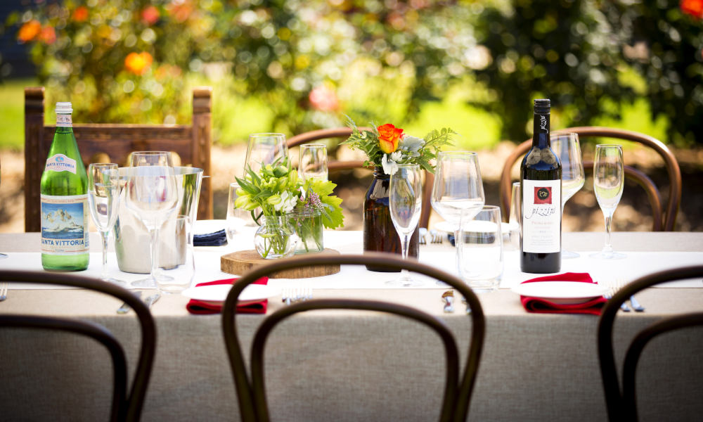 Pizzini Winery Food and Wine Tasting Tour | Experience Oz