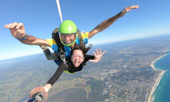 Gold Coast Skydiving Tandem Dive - Book Now | Experience Oz