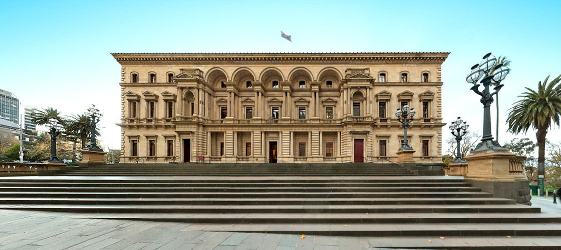 The Old Treasury Building - Free Things | Experience Oz